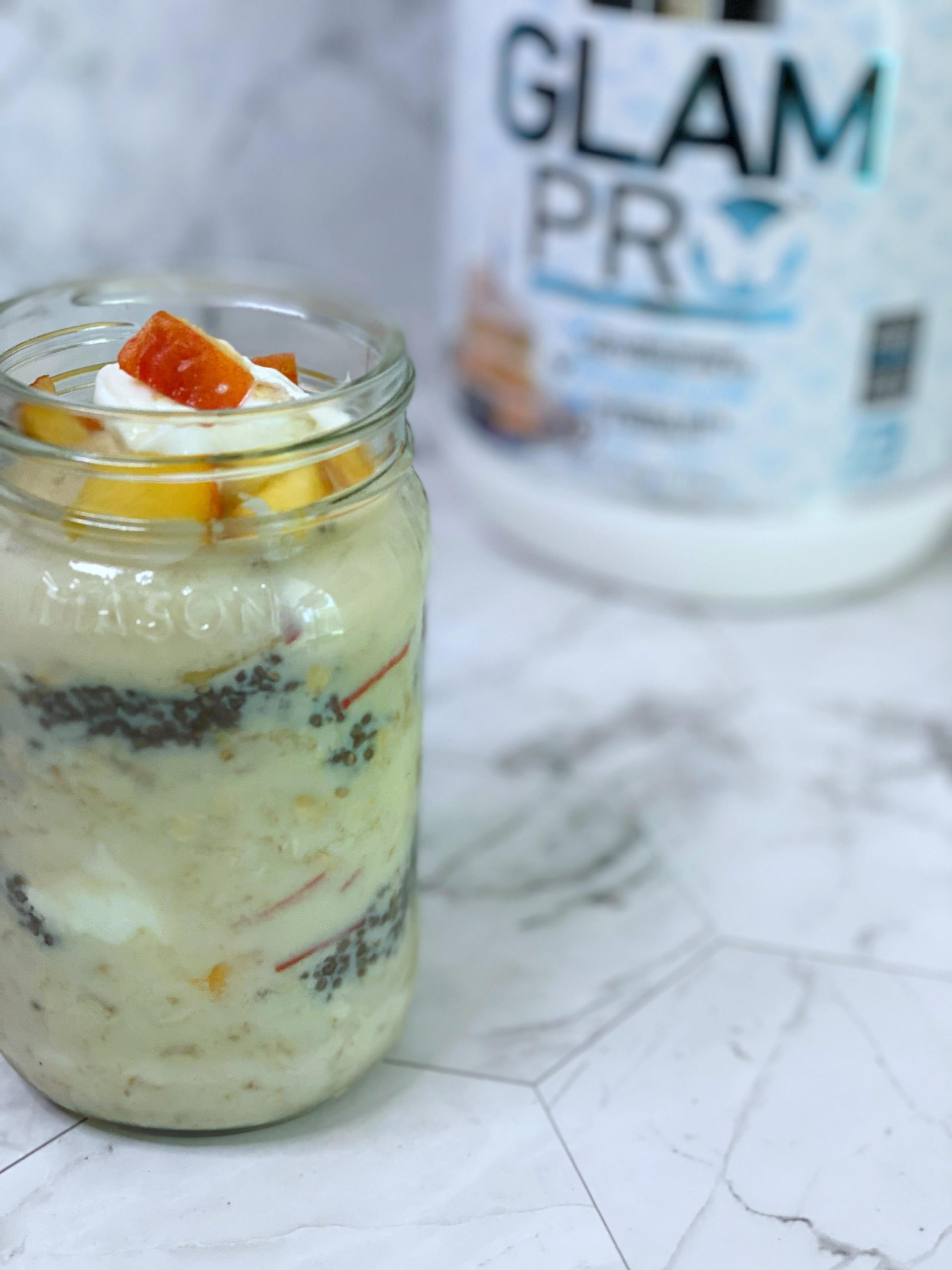 Peaches & Cream Overnight Oats - Bombshell Nutrition